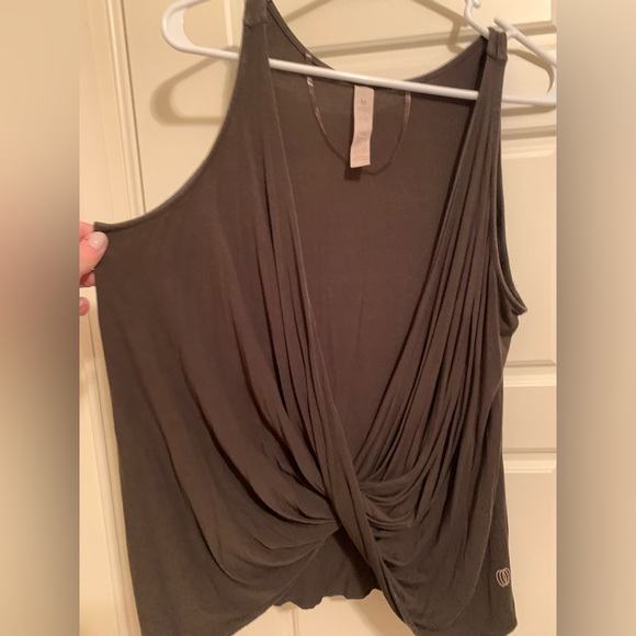 Balance Collection | Tops | Preloved Balance Collection Hunter Green ...